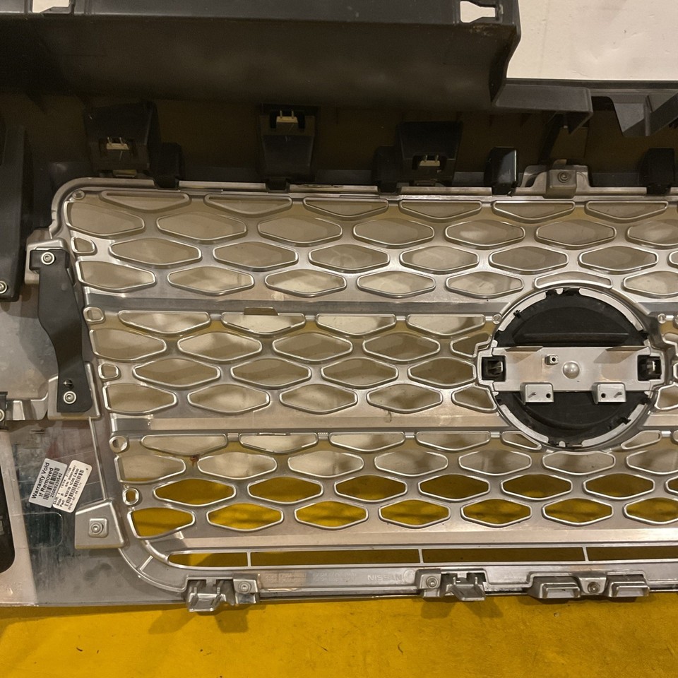 2016-2019 Nissan Titan XD Front Bumper Grille Chrome Complete 62310 ...