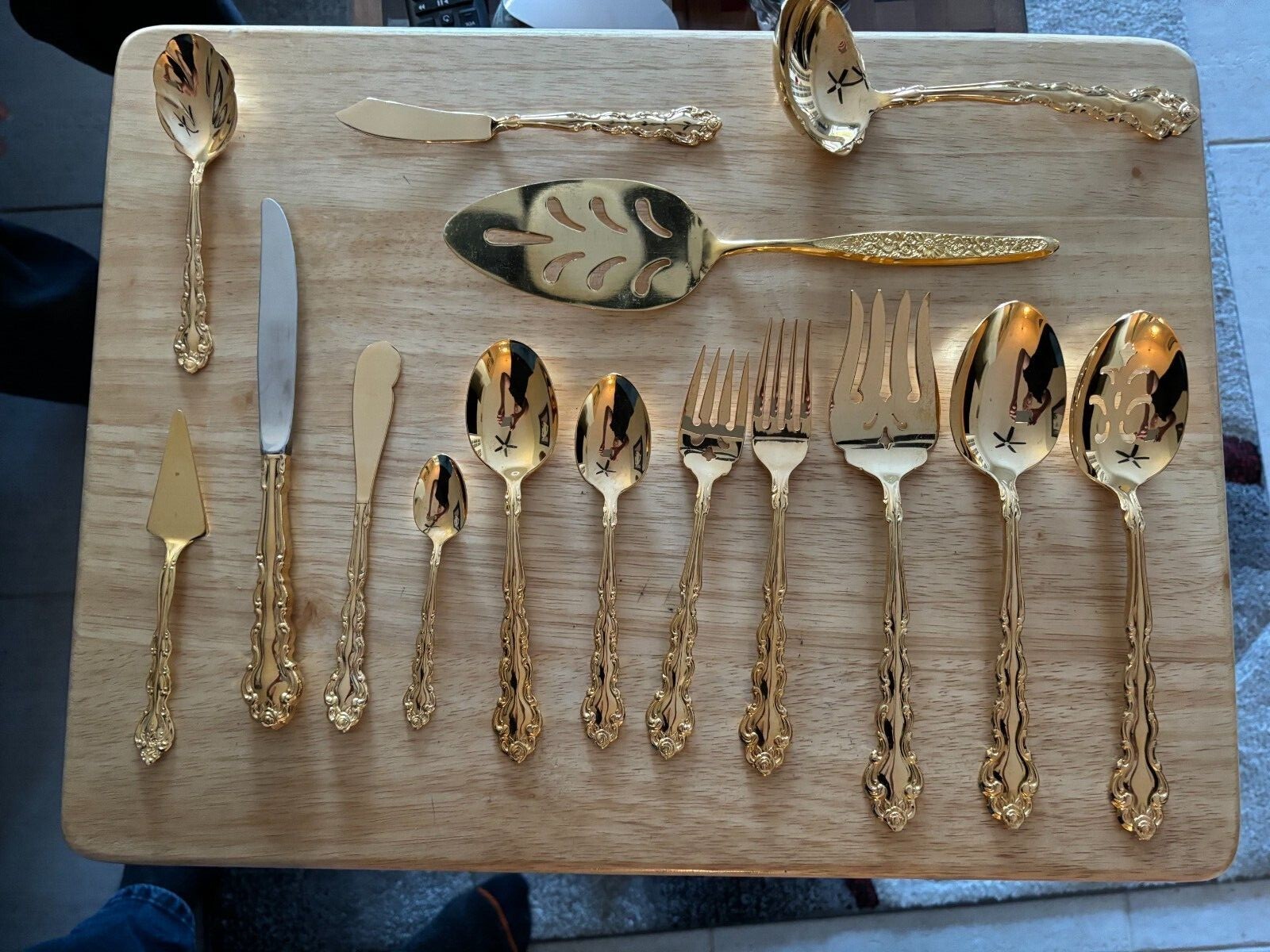 Oneida Community Gold Electroplate Flatware 67 pcs Setting of 8, With ...