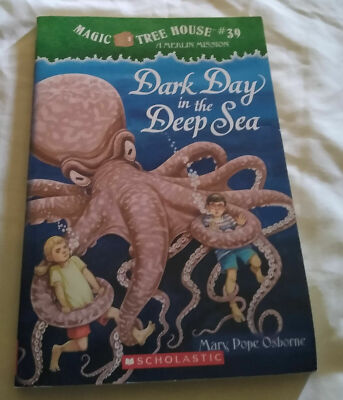 Dark Day in the Deep Sea Magic Tree House #39 Paperback | eBay
