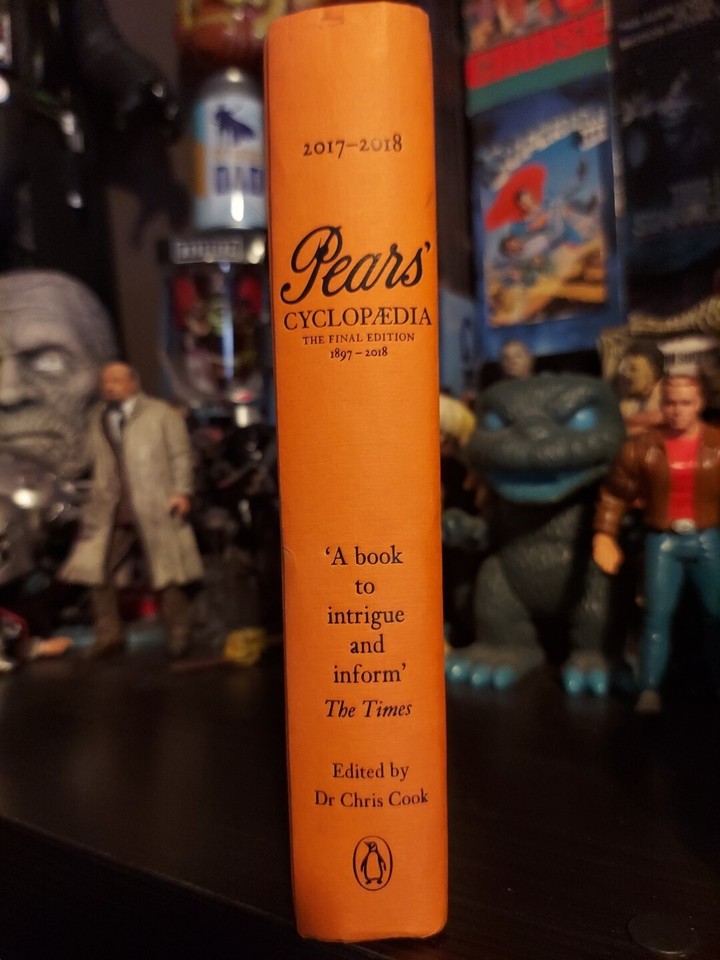 PEARS' CYCLOPAEDIA 2017-2018 hardcover Chris Book FINAL EDITION rare ...