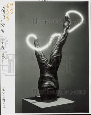 1983 Press Photo Sculpture "Ceramic I" by Artist Carol Stoops Hurst ...