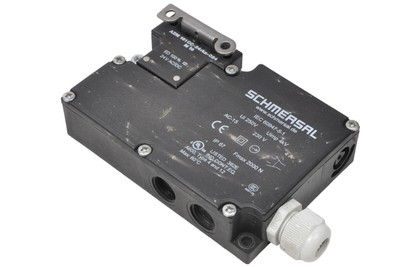 SCHMERSAL solenoid interlock AZM 161CC-24RKA-024 M16, AC-15 4kV, AZM ...