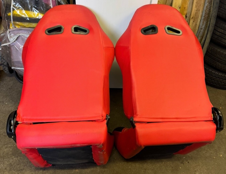 Wingback Sports Car Bucket Seats Red and Black FK powered by perfection ...