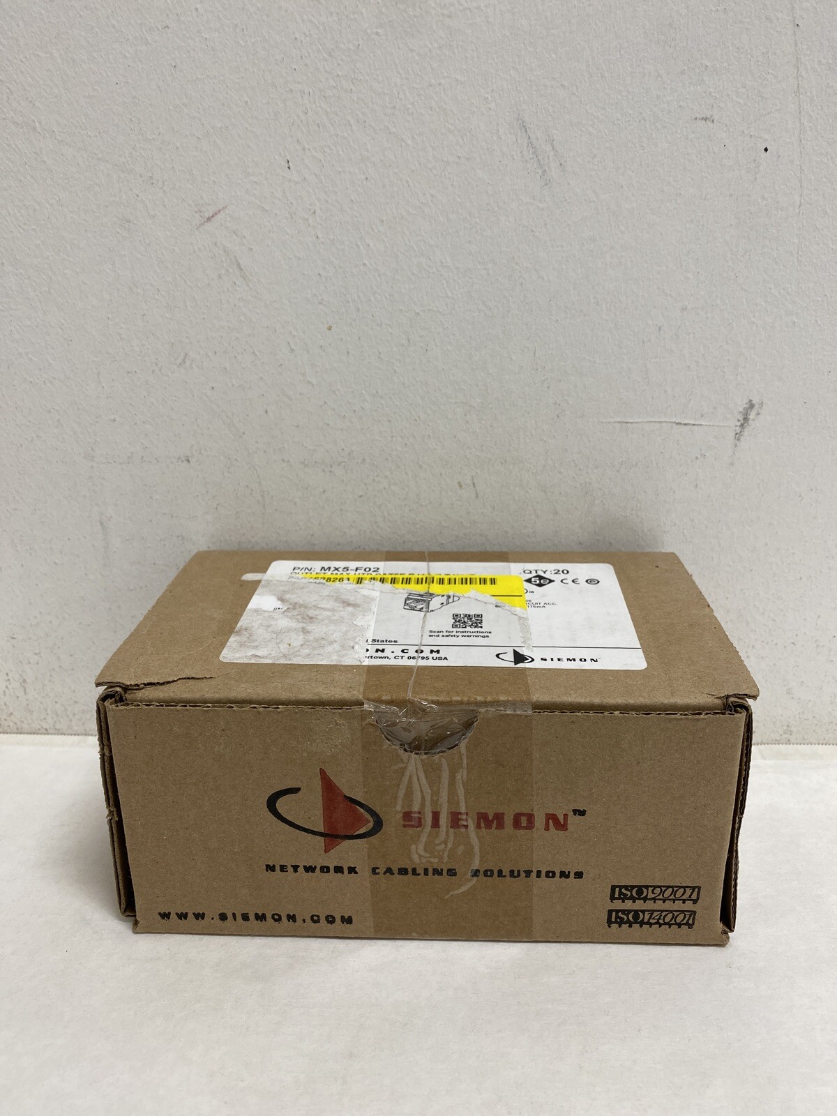 BOX OF 20 SIEMON MX5-F02 CAT5E RJ45 FLAT WHITE OUTLET JACK NEW SEE ...