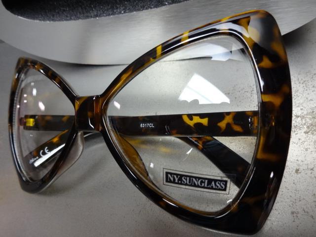 OVERSIZE EXAGGERATED HUGE Clear Lens EYE GLASSES Unique Bow Shaped ...