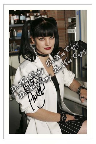 Pauley Perrette Photo Signed NCIS Abby Lab Coat Pigtails Short Skirt ...