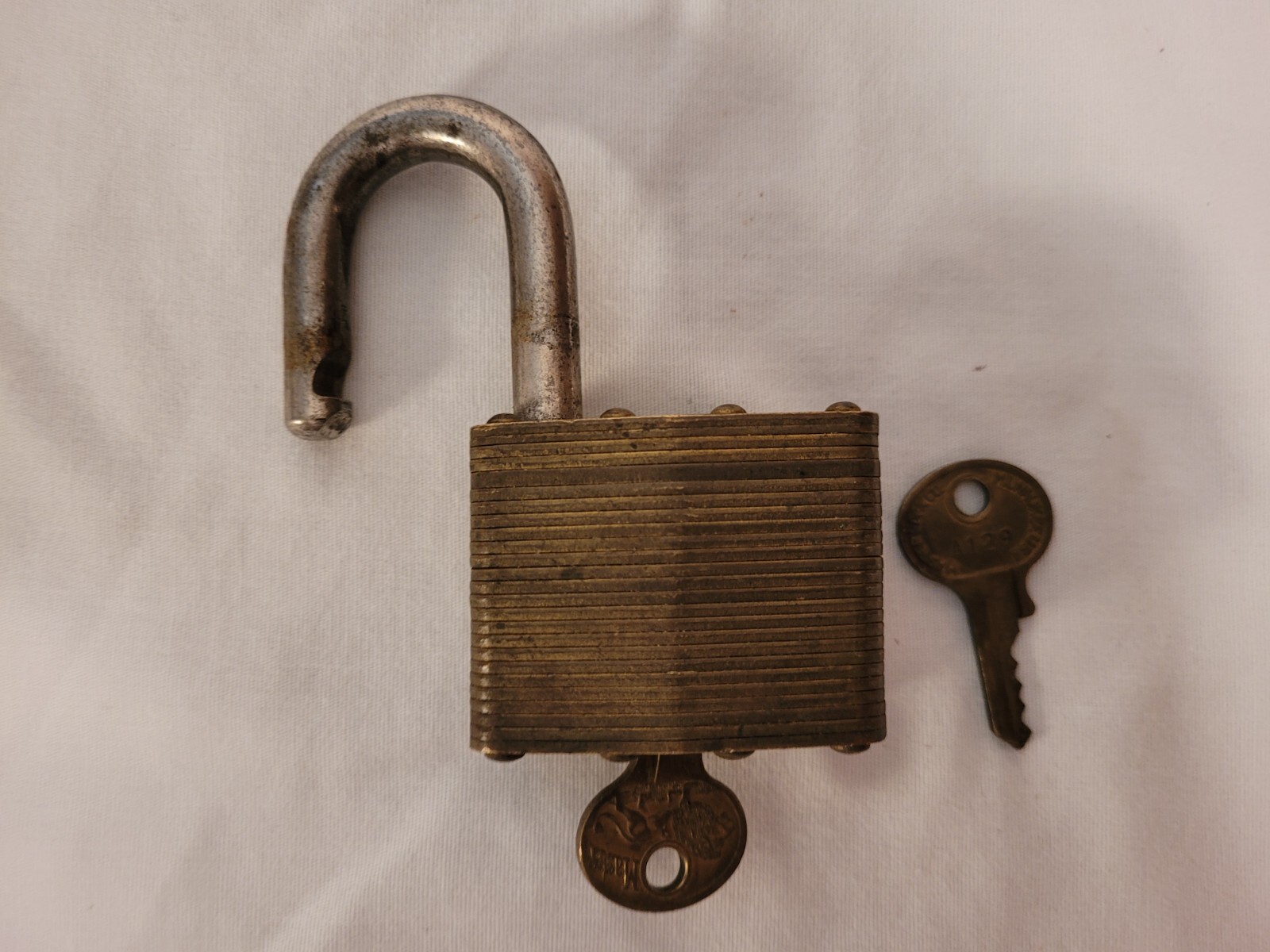 Vintage Master Lock No. 6 Padlock With 2 Keys A129 Works | eBay