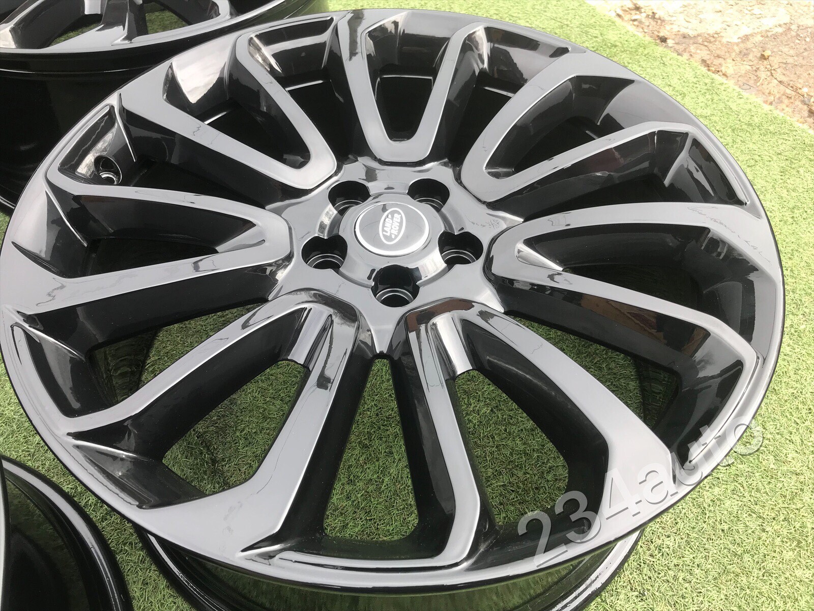 GENUINE 22" RANGE ROVER TURBINE ALLOY WHEELS (GLOSS BLACK ...