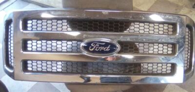 Grille Chrome Surround Platinum Inner Accent Fits 05 EXCURSION 359167 ...