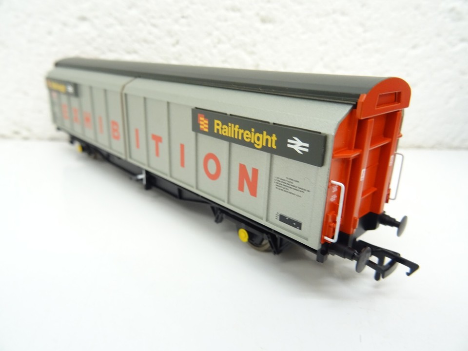 OO GAUGE BACHMANN LTD ED WAGON BR RAILFREIGHT EXHIBITION VGA VAN (SUPER ...