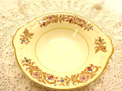 Crown Potteries USA Vintage Berry Bowl Pattern 23077 dated 8/41 & 10/42 ...