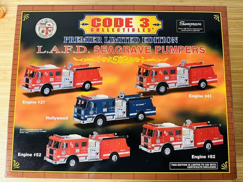 CODE 3 COLLECTIBLES 1:64 LAFD SEAGRAVE PUMPERS LIMITED ED. SET #69 / ...
