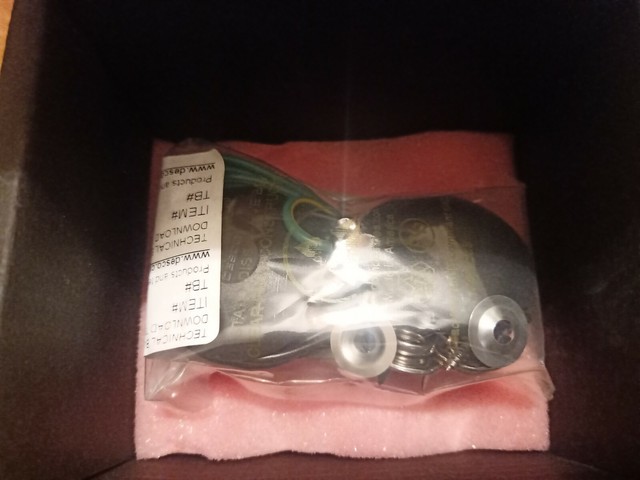 Desco 19226 Monitor Continuous Multi-mount 120v Auto-jack for sale ...