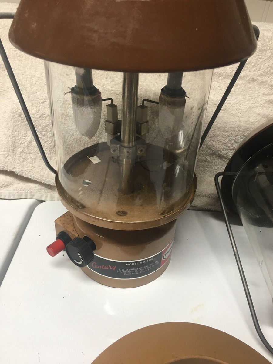 Primus Century Double Mantel Propane Lantern Model 5500 Clam Shell Case