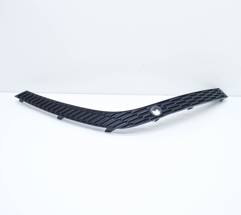 NEW AUDI Q8 4MN REAR RIGHT BUMPER MOLDING TRIM 4M8807823B9B9 4M8-807 ...