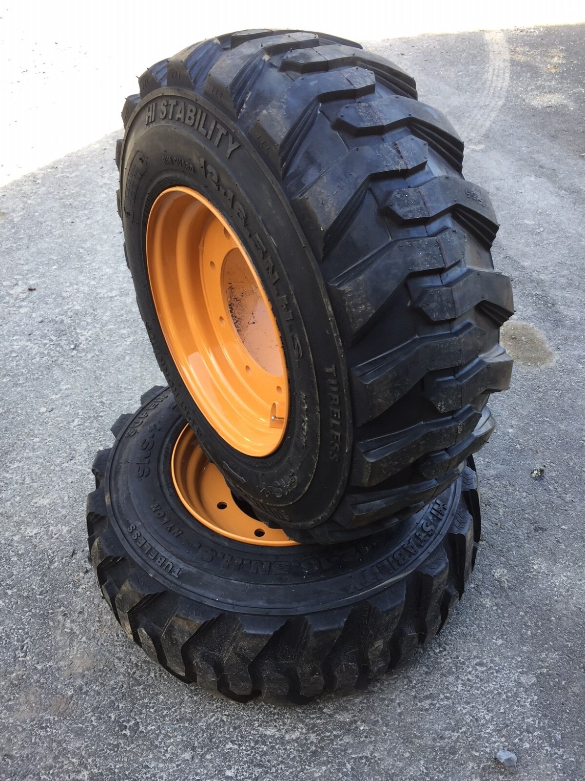 NEW 12-16.5 Tires/Wheels/Rims for 4X4 Case 580 Backhoe-Super M & L 4WD ...