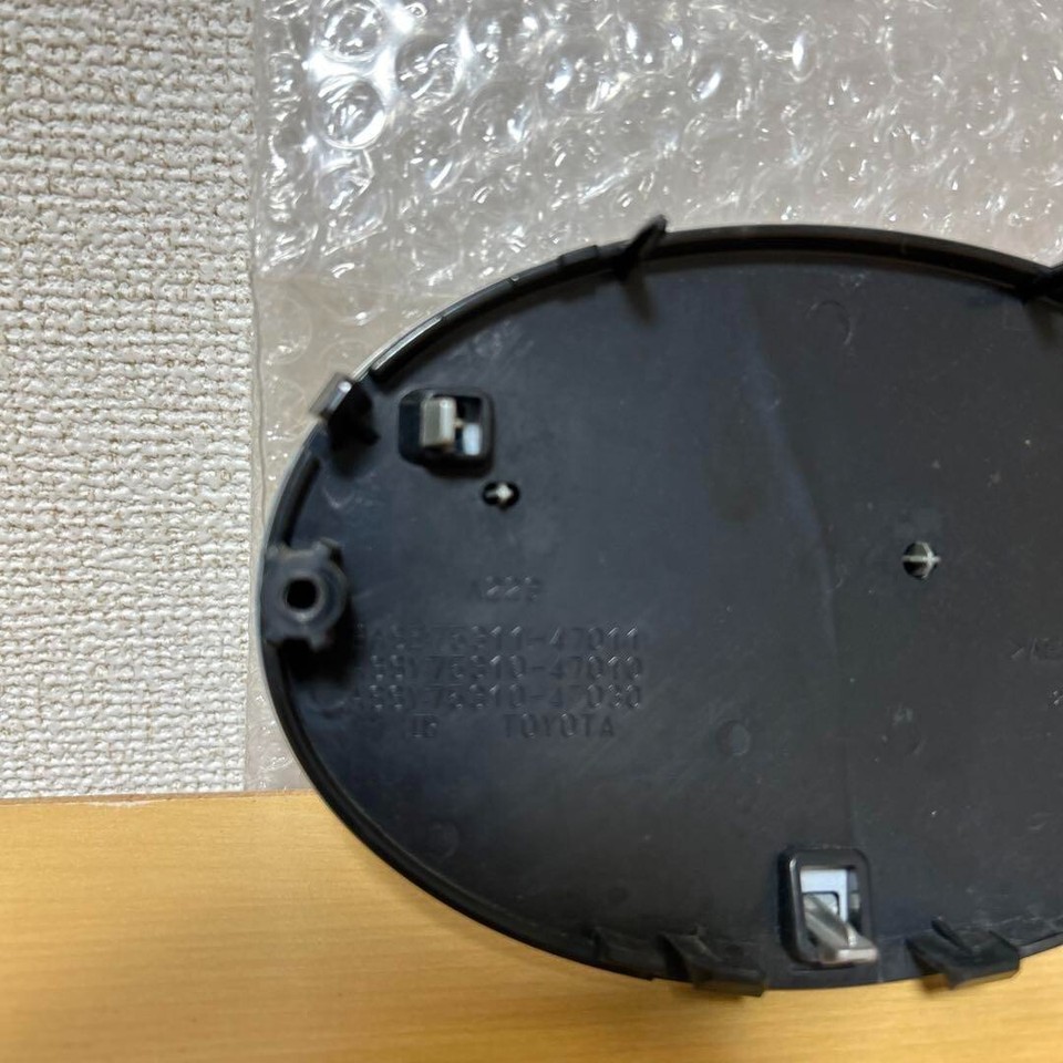 Genuine Toyota Front Grille Emblem 75310-47010 Prius New | eBay