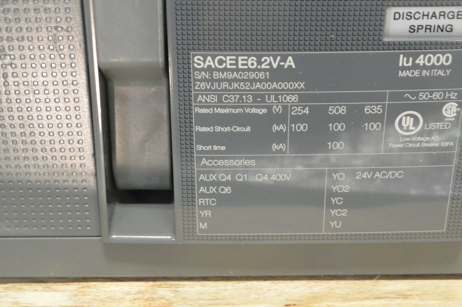NEW ABB SACE EMAX2 E6.2 V 4000 amp Breaker LSIG 3 Pole Hi-Touch ...