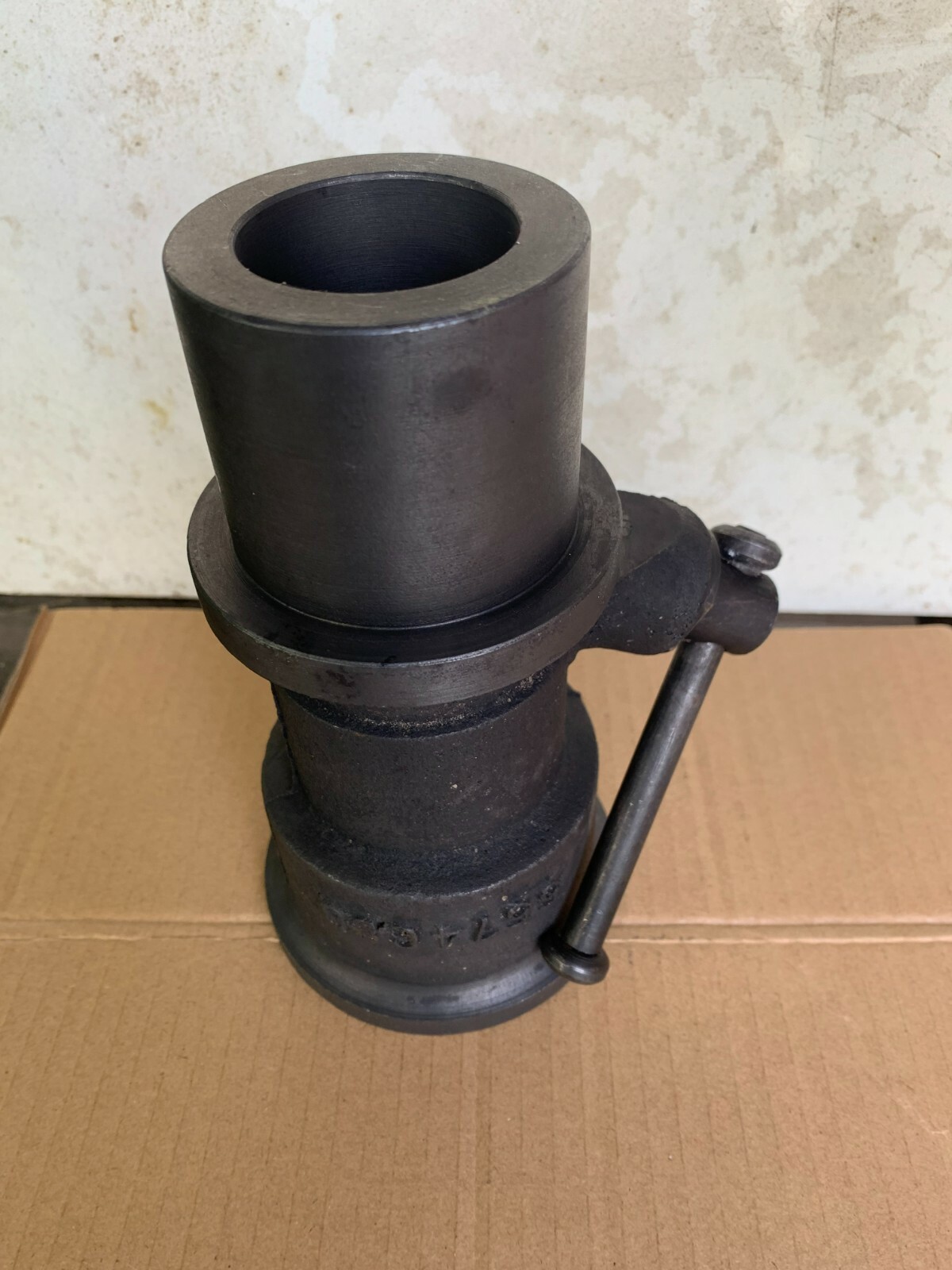 Pedestal Socket for M25 M31C M24 T47 & BMG Cradle Mounts Jeep 5574683