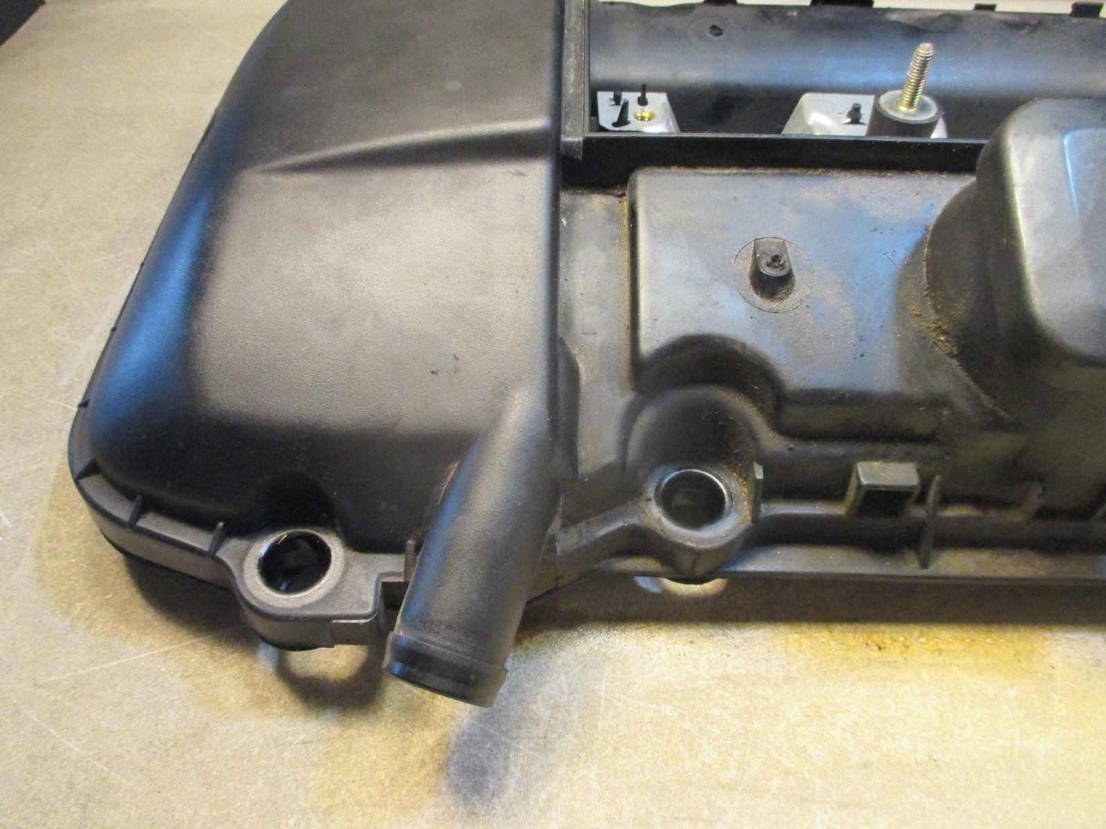 2000 BMW Z3 2.8L M52TUB28 OEM Factory Valve Cover Bezel Trim (Flaw ...