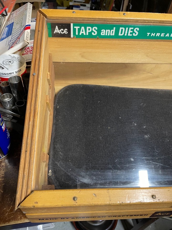 Henry L. Hanson Ace Taps And Dies Countertop Sales Display Case ...