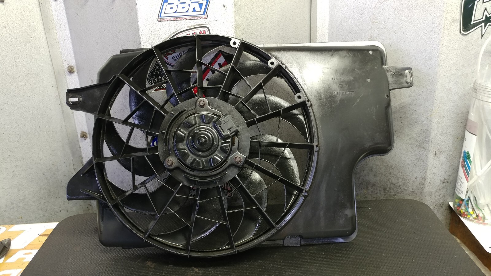 1994-1996 5.0L 4.6L Ford Mustang Radiator Fan Motor Fan Assembly OEM ...