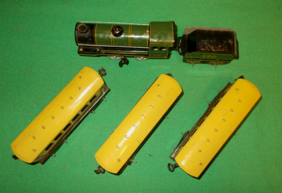 METTOY O Gauge Clockwork Train Set Circa 1948 Loco, Tender & 3 Coaches ...