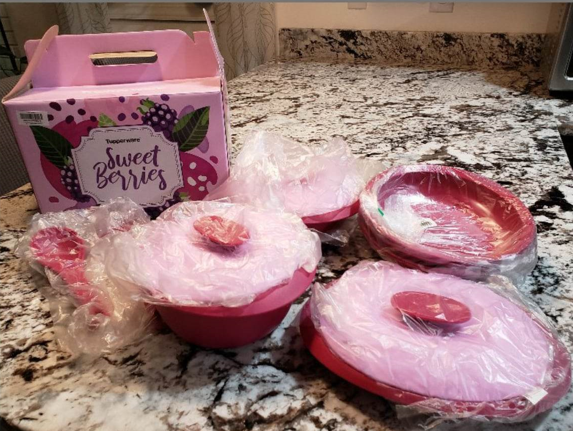Tupperware - Sweet Berries Server Set - Simply Lavender - New In Box | eBay