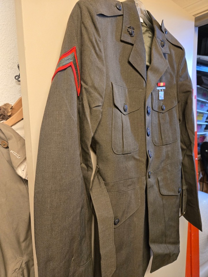 USED WWII U.S. Marine Corps USMC Service Uniform Coat Size 38 Long DP ...