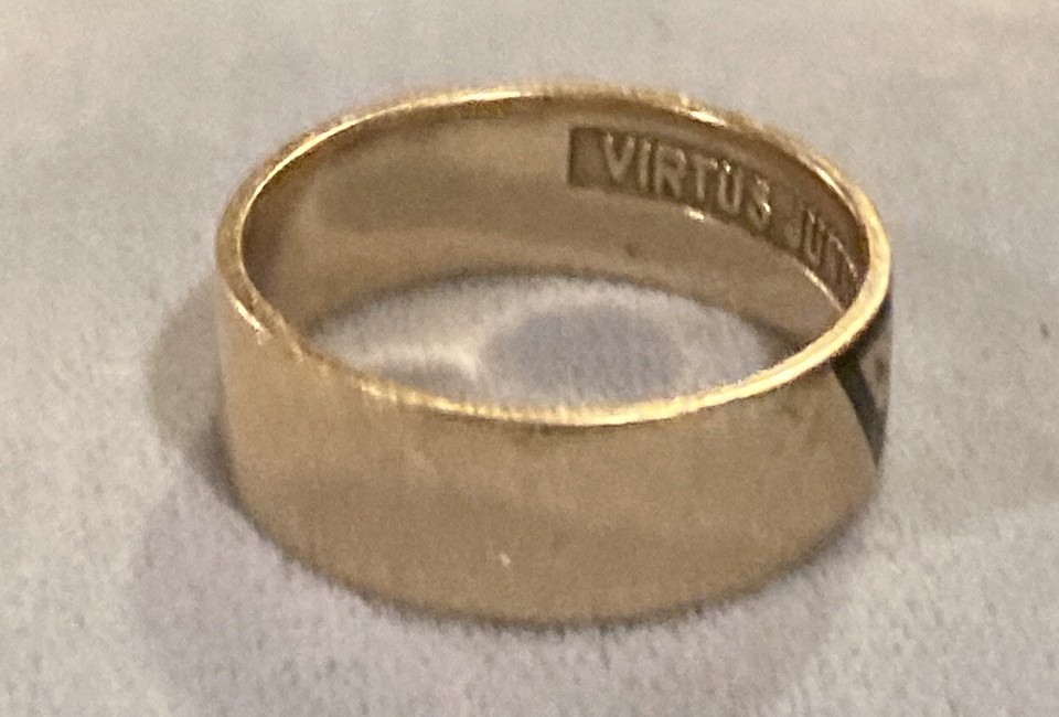 10K Yellow Gold Scottish Rite Masonic Ring Virtus Junxit Mors Non ...