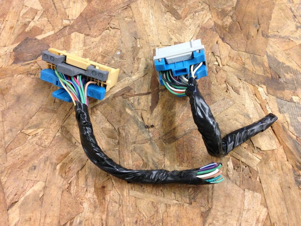 2006 Chevrolet Trailblazer Body Control Module BCM Plug Pig Tail Set ...