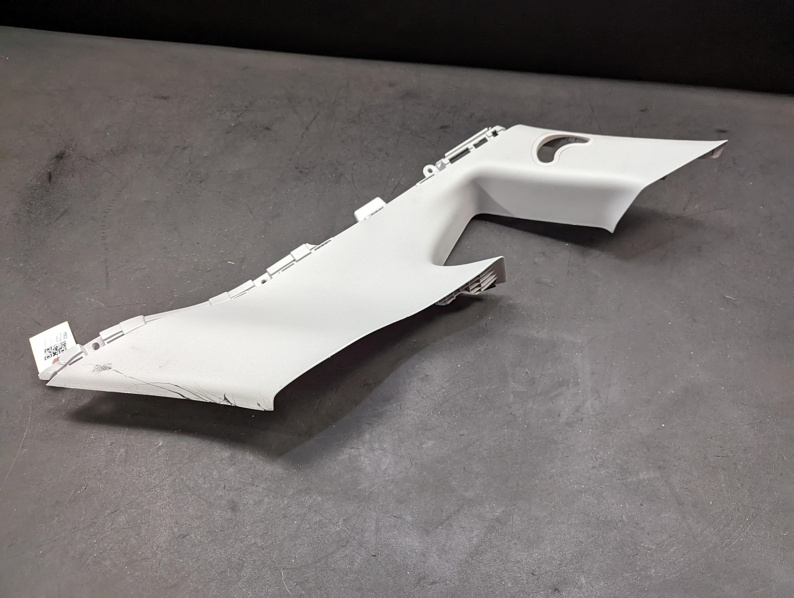 Rear Right C Pillar Upper Trim Panel 2019 Hyundai Tucson 85860-D3000 ...