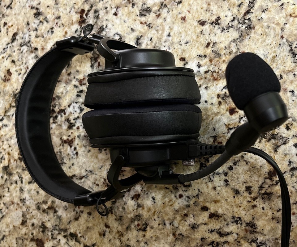 Comrex ACCESS 2USB Portable w/Comrex ACCESS 5 Mic Channel Mixer & Accessories | eBay