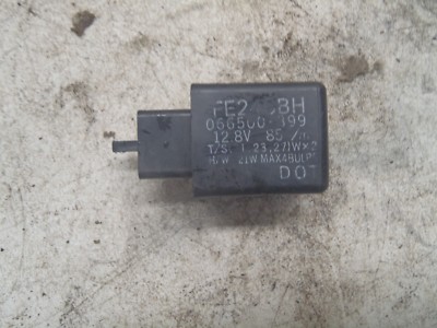 2001 01 Yamaha YZF-R1 YZFR1 YZF 1000 Relay Flasher Turn Signal Denso ...