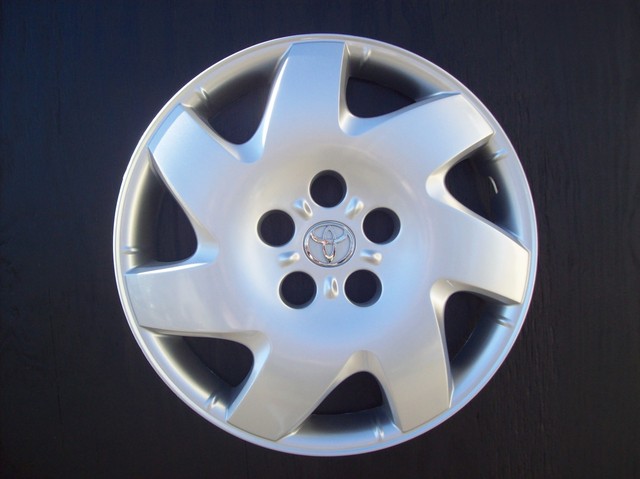 OEM TOYOTA Camry Hubcap One(1) 2002 to 2006 16" Hubcaps 61114 Wheel ...