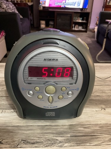 AUDIOVOX CD1172 AM/FM ALARM CLOCK RADIO CD PLAYER WORKS GREAT! | eBay