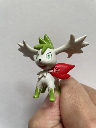 Shaymin Pokémon 2007 TOMY Figure Toy Nintendo Japanese Vintage | eBay ...