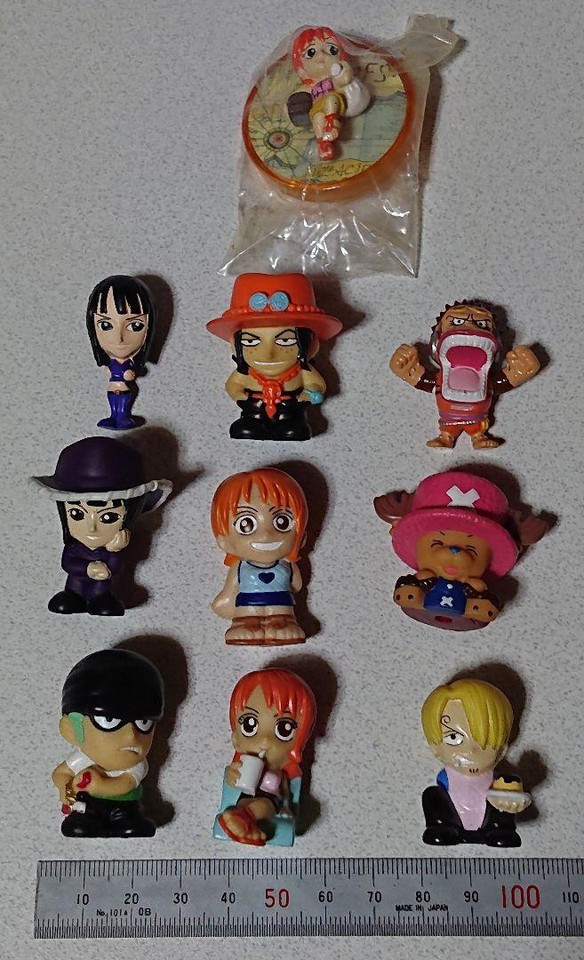 ONE PIECE Mini Figure lot set 10 Sanji Zoro Chopper Nami Robin Ace ...