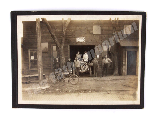 RARE Antique Original 1910s Peerless Motorcycle & Garage Cabinet Card ...