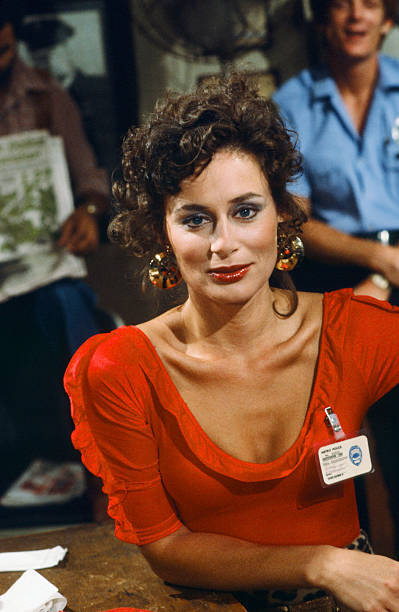 Mimi Kuzyk as Det Patsy Mayo on Hill Street Blues 1985 Old Tv Photo 1 ...