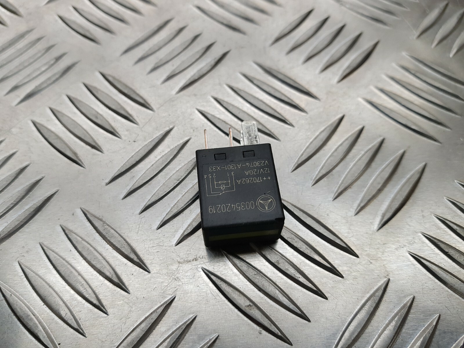 B134 Mercedes- Benz Control unit Relay 0035420219 170262A | eBay