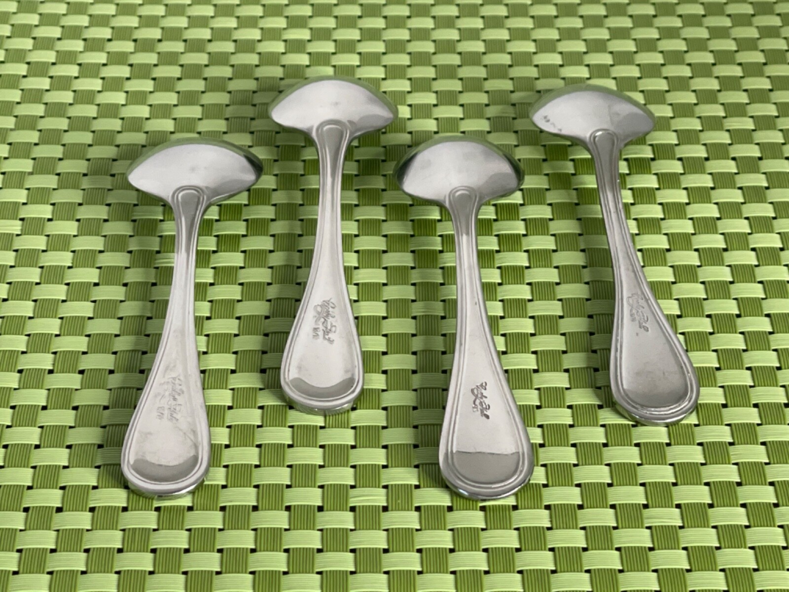 Corby Hall LAS PALMAS Stainless 4 Teaspoons 18/10 Glossy Outline ...