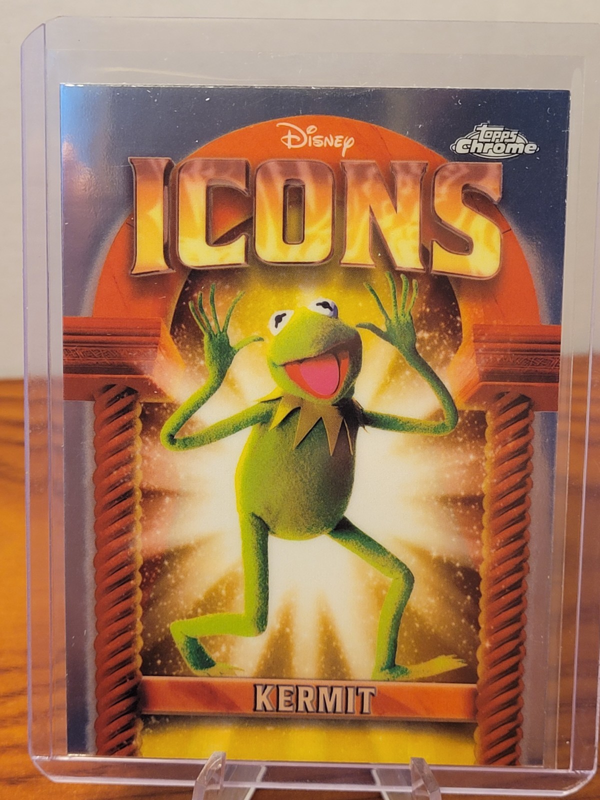 Kermit 2025 Topps Chrome Disney #DI-23 Disney Icons - SuperFractor /1 ...
