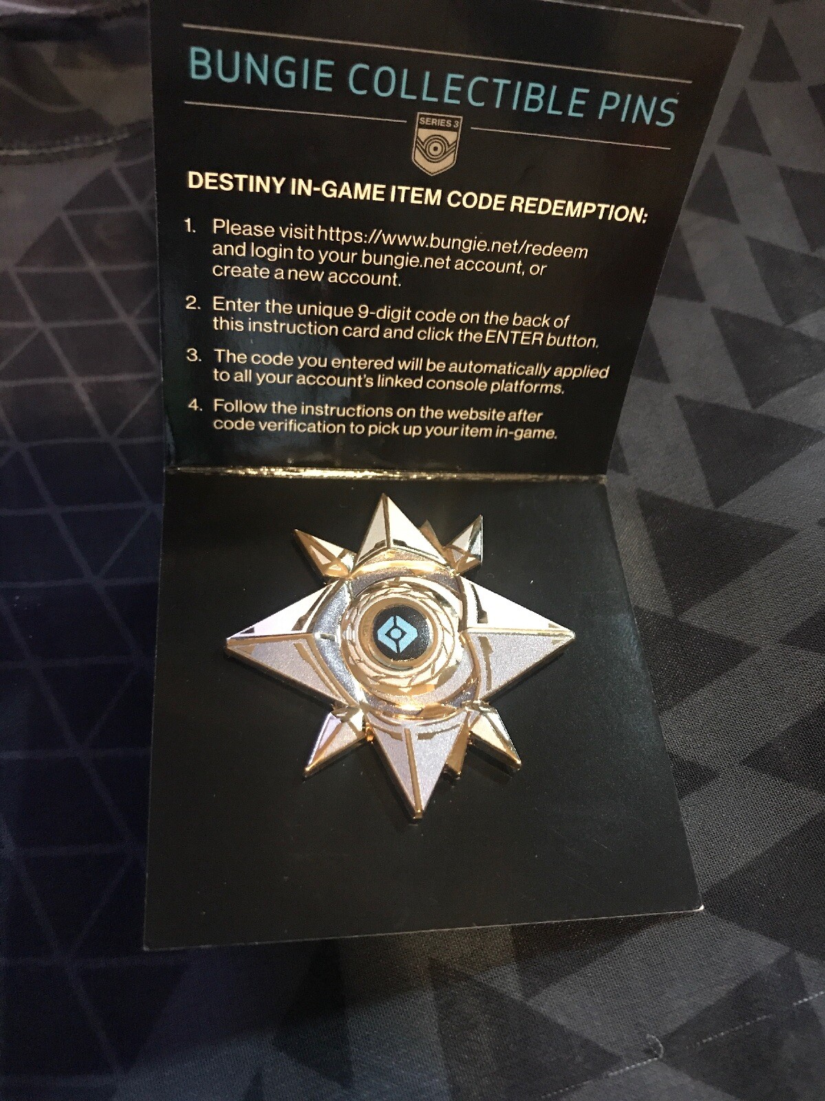 IN HAND! DESTINY COLLECTIBLE PIN ARMORY SERIES 3 - SAGIRA CHASE PIN (NO ...