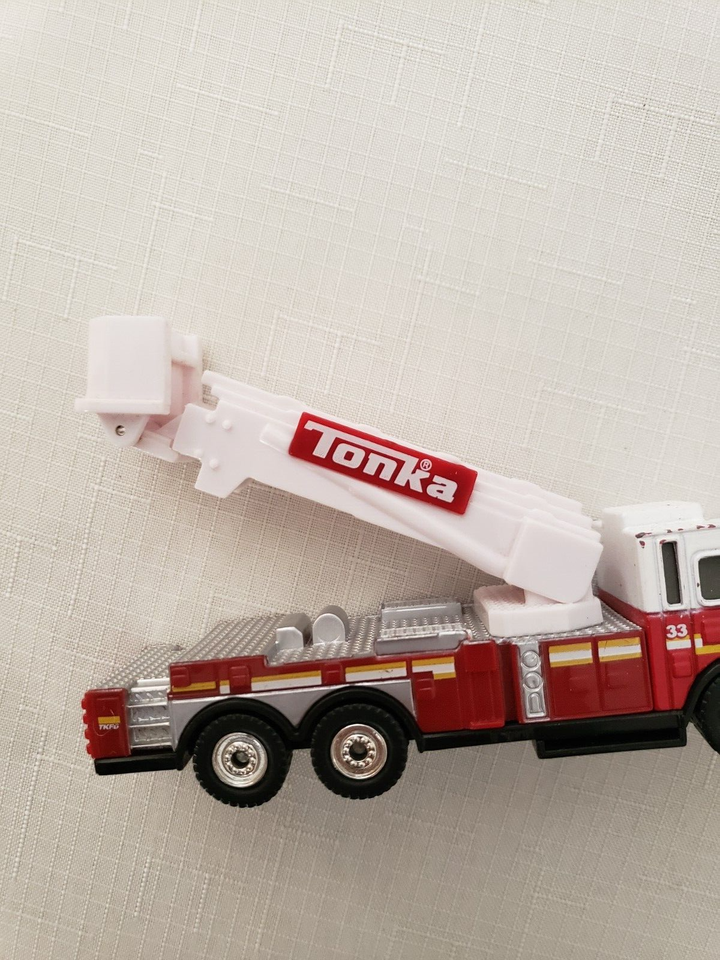 Tonka Snorkel Bucket Fire Truck-hasbro mini fire truck. 6'' long 2013 ...