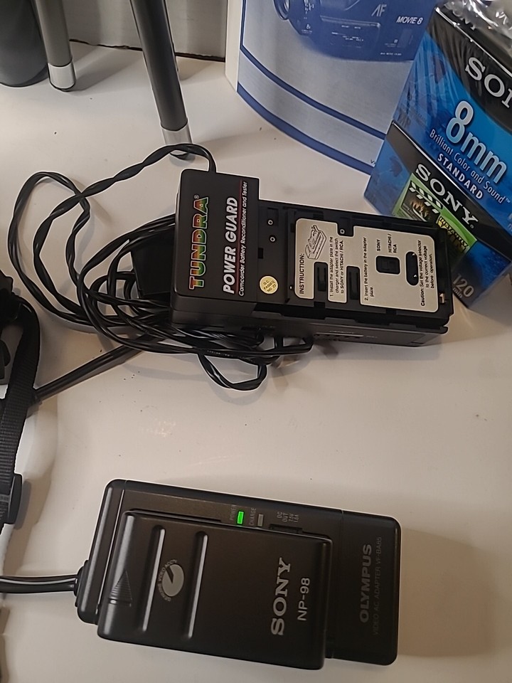 Vintage OLYMPUS Movie 8 Video Recorder, Bag, Charger, Battery & Stand ...