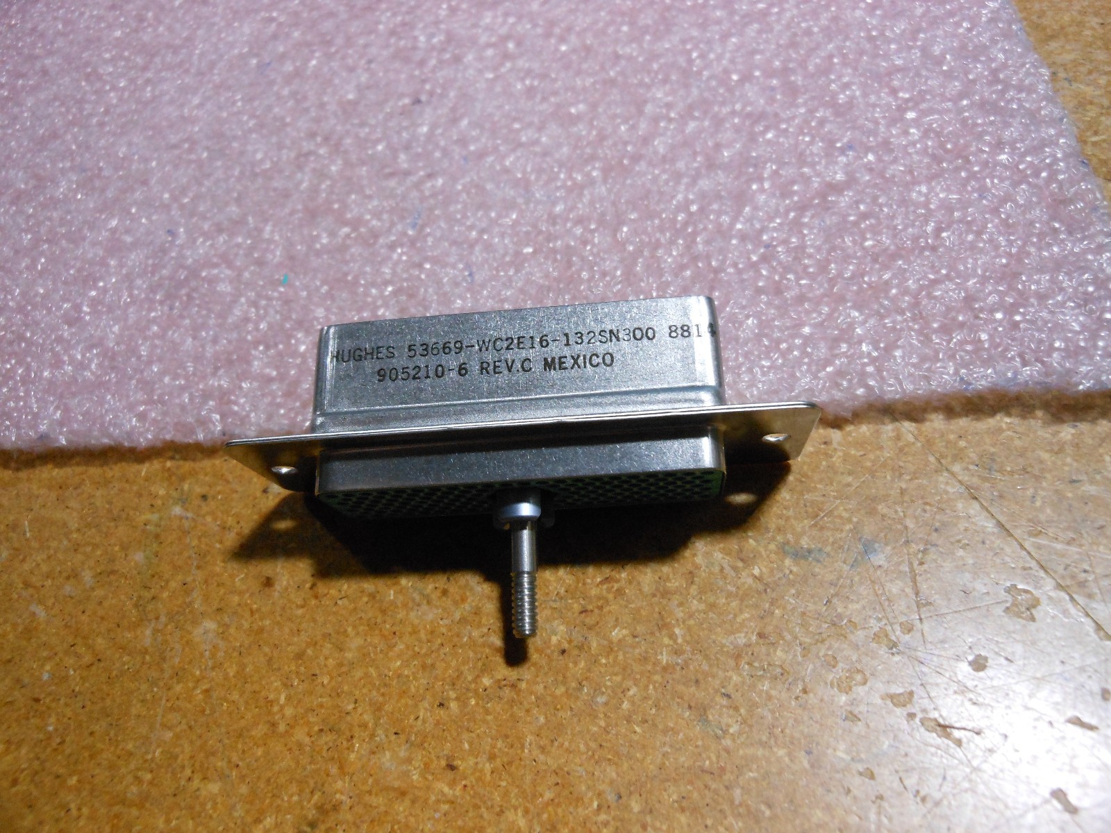 HUGHES CONNECTOR NO CONTACTS 905210-6 NSN 5935-01-188-1717 WC2E16 ...