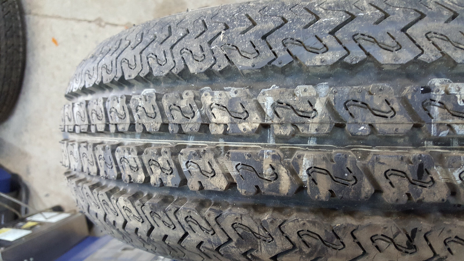 GOODYEAR POLYSTEEL RADIAL P175/75R14 TIRE (1) | eBay