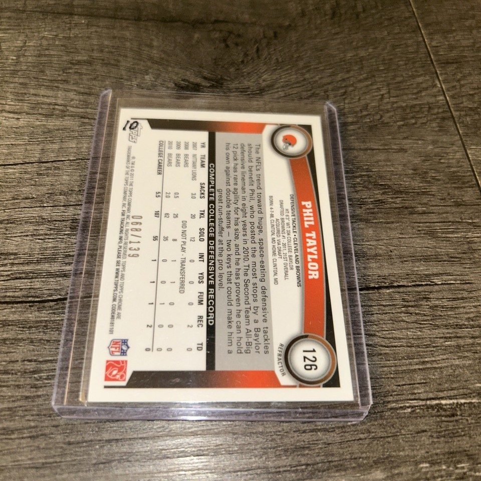 2011 Topps Chrome Crystal Atomic Refractor 068/139 Phil Taylor #126 ...