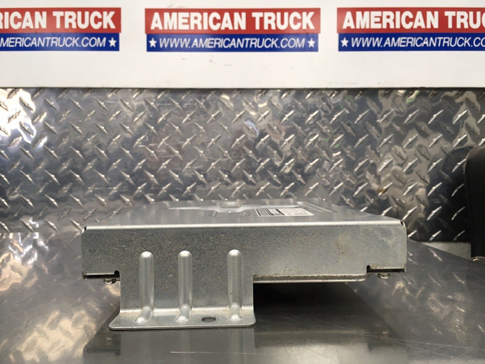 Hino Vehicle Control Computer Assembly ECU P/N S8990-E0100 for sale ...